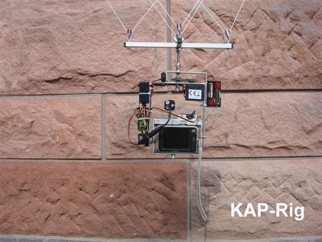 4; With a 4-chanel RC-unit the shutter may be released in the right moment.